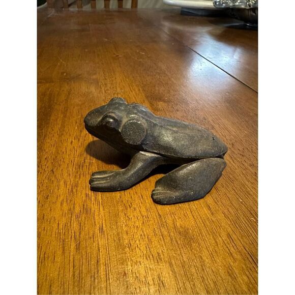 No Brand | Accents | Vintagecast Iron Frog Toad Hinged Match Safe ...